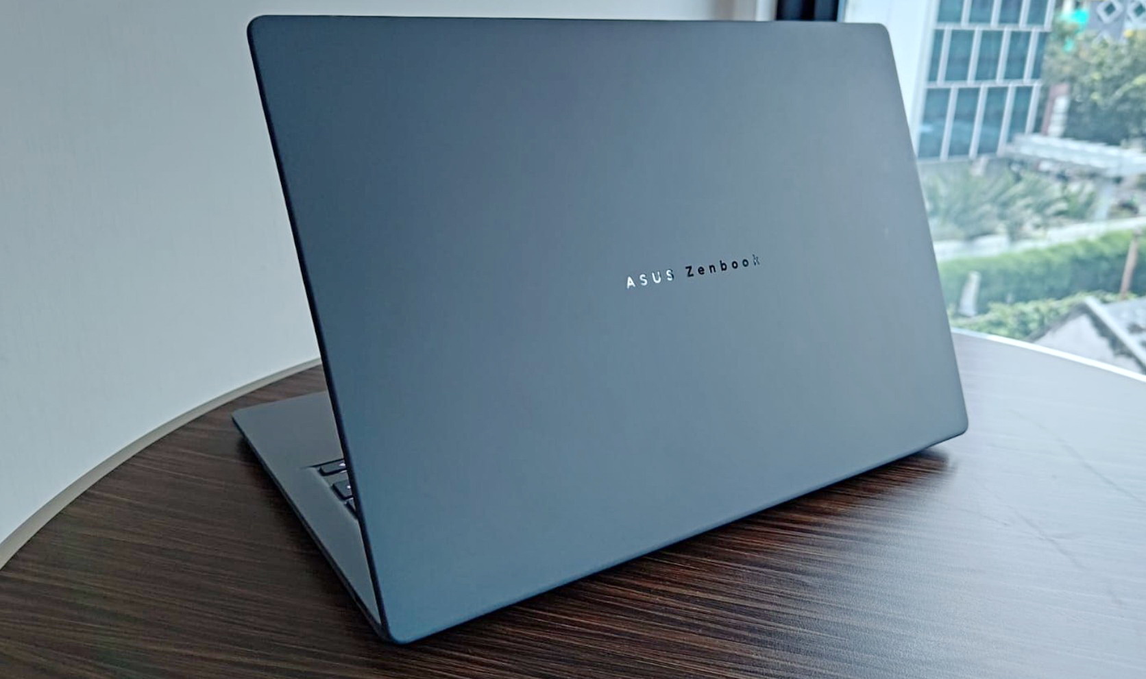 [Hands-On] ASUS Zenbook A14 (UX3407), Laptop Super Ringan 899 Gram ...