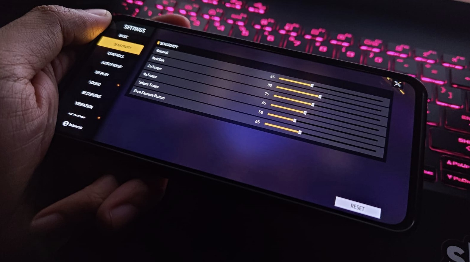 Sensitivitas Free Fire Auto Headshot 2025: Panduan Lengkap untuk Tembakan Akurat!
