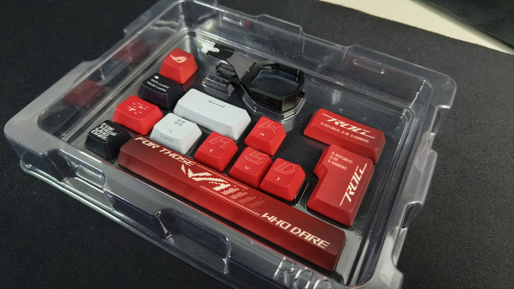 [REVIEW] ASUS ROG Dye-Sub PBT Keycaps: Upgrade Premium untuk Keyboard ...